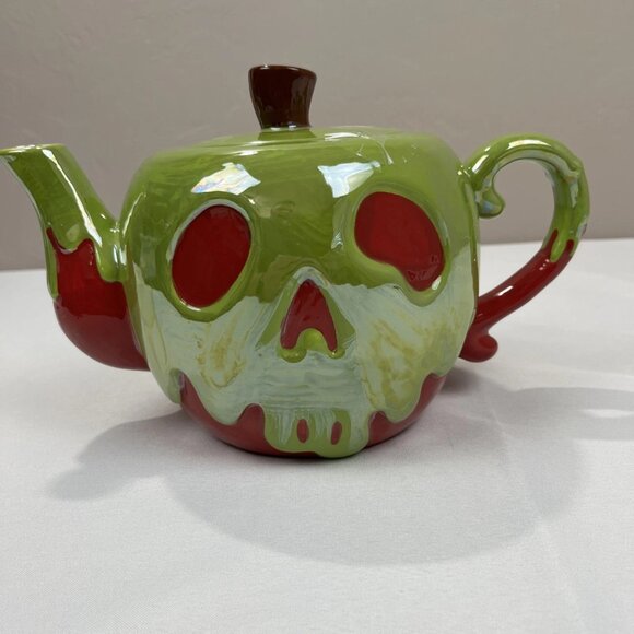 Zrike Brands | Kitchen | Disney Villains Evil Queen Snow White Poison ...